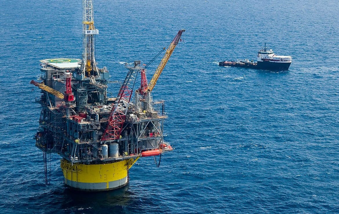 Shell & TechnipFMC recognize W-industries one team approach - W-Industries